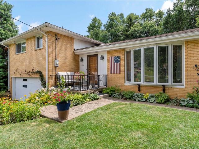 124 Oak Hills Manor