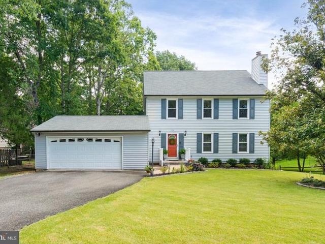 124 Oaklawn Rd, Stafford, VA 22554