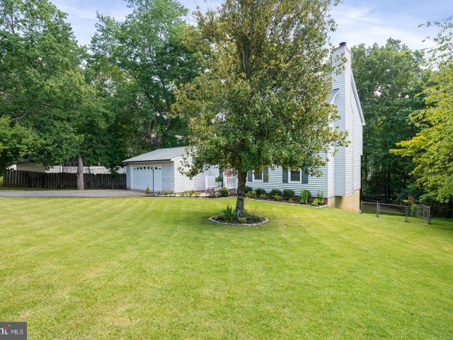 124 Oaklawn Rd, Stafford, VA 22554 | MLS #VAST2047 | Compass