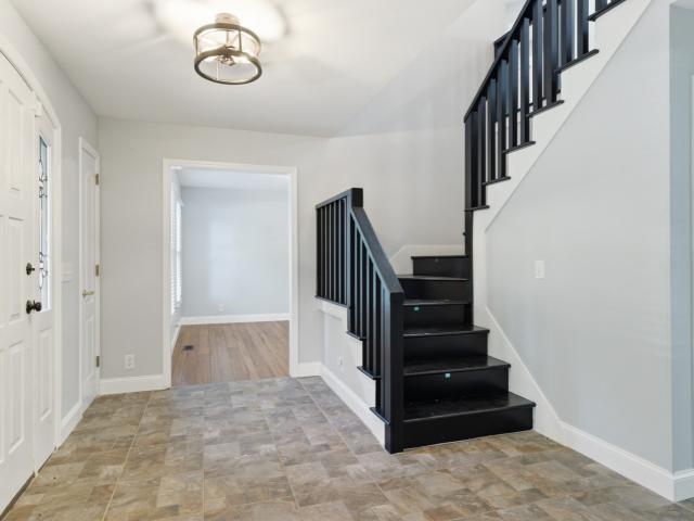 124 Laural Hill Dr, Smyrna, TN 37167 | MLS #3211