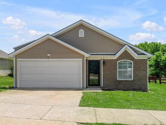 124 Lake Forest Dr, Georgetown, KY 40324
