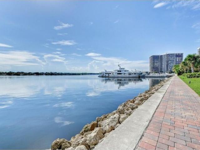 124 Lakeshore Dr Unit 8280, North Palm Beach, FL 33408