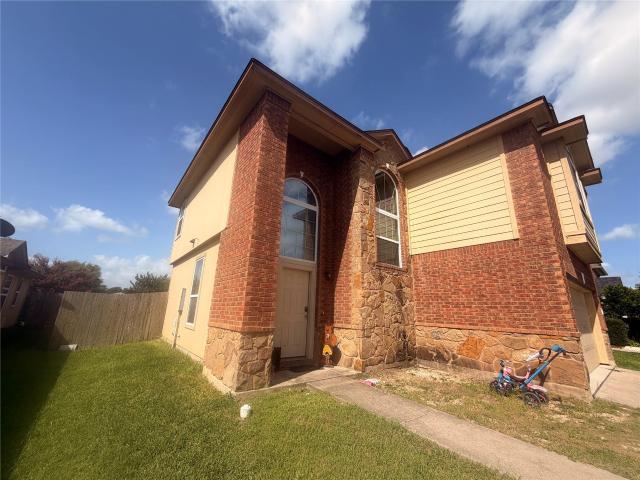 124 Langtry Ln