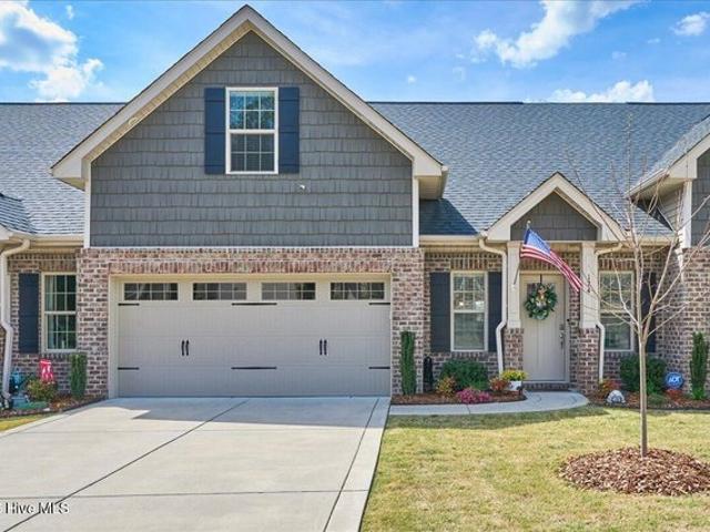 124 Lark Dr, West End, NC 27376
