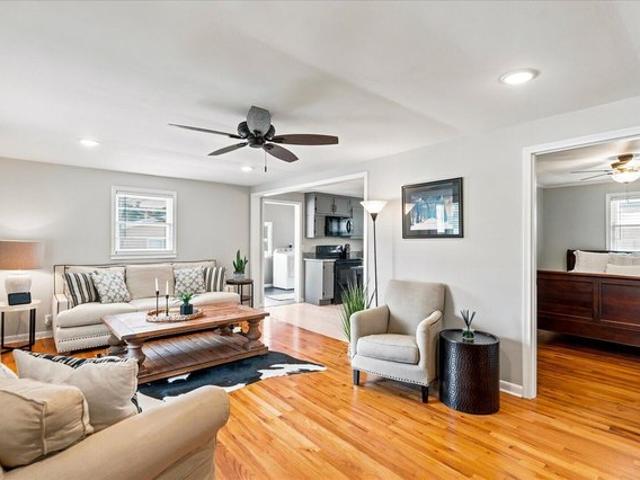 124 Morningside Dr, Soddy Daisy, TN 37379