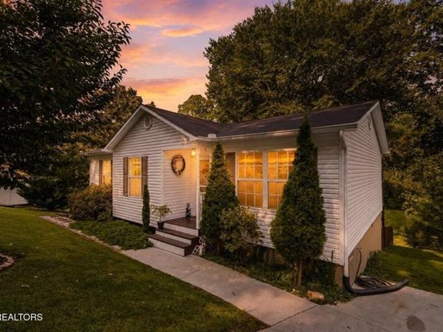 124 Mac Ivey Ln, La Follette, TN 37766