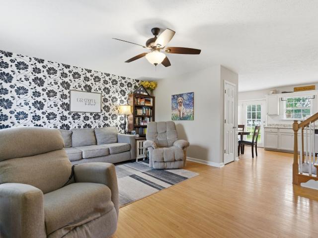 124 Mallow Dr