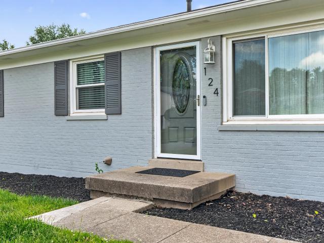 124 Manitoba Lane