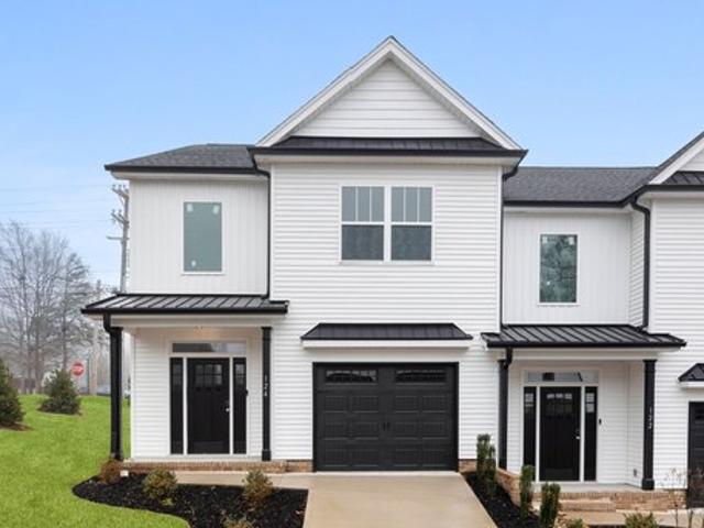124 Marianne Ln, Easley, SC 29642