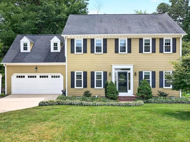 124 Merry Hill Dr, Cary, NC 27518