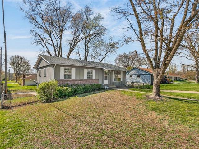 124 N 80 Ter, Kansas City, KS 66111 | Compass