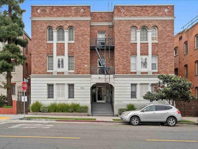 124 N. Westmoreland Ave. Studio Apartment for Rent at 124 N Westmoreland Ave, Los Angeles, CA 90004 Rampart Village