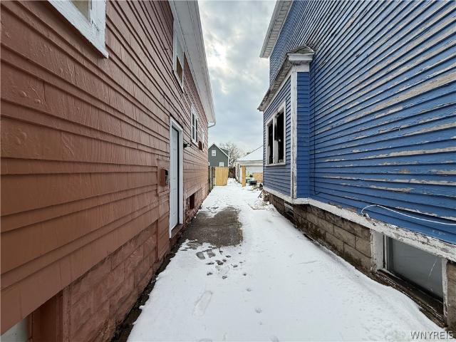 124 Newfield Street
