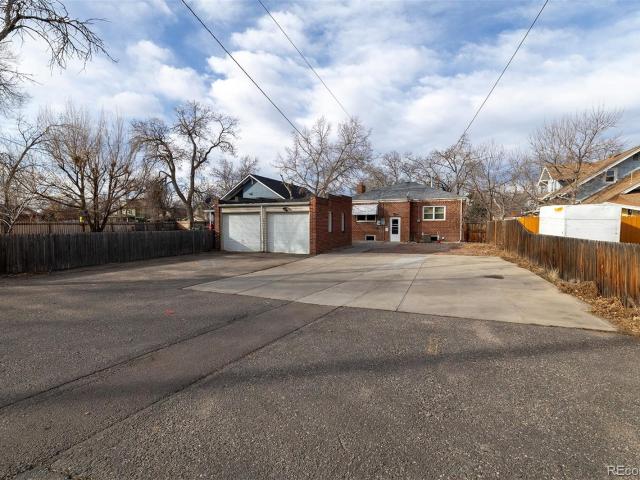 124 S 4th Avenue