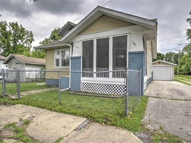 124 S 20th St, Decatur, IL 62521