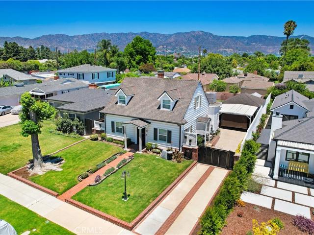 124 S Beachwood