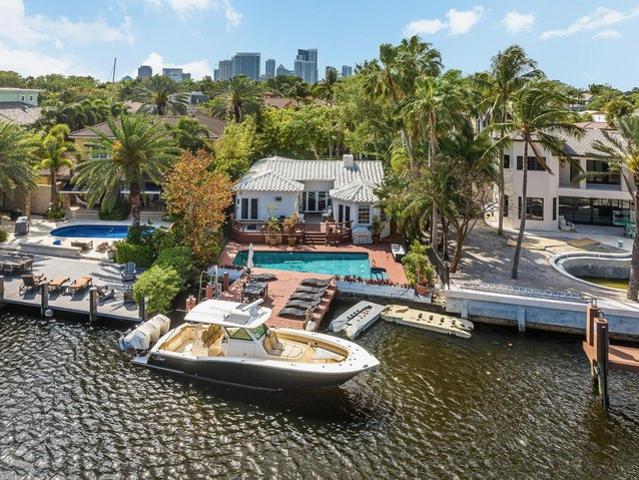 124 S Gordon Rd, Fort Lauderdale, FL 33301