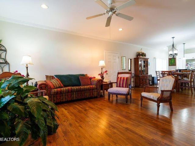 124 Saint James Place