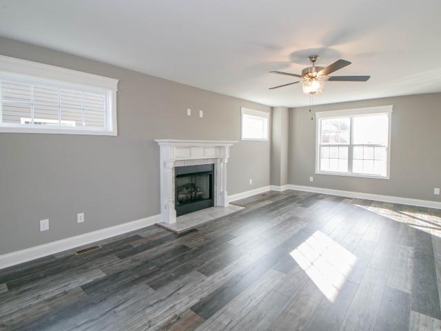 124 Sambar Dr, Clarksville, TN 37040 | MLS #3190 | Compass