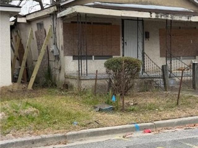124 Scarborough St, Savannah, GA 31415