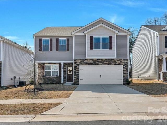 124 Sequoia Forest Dr, Mooresville, NC 28117