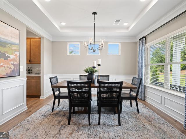 124 Shire Loop