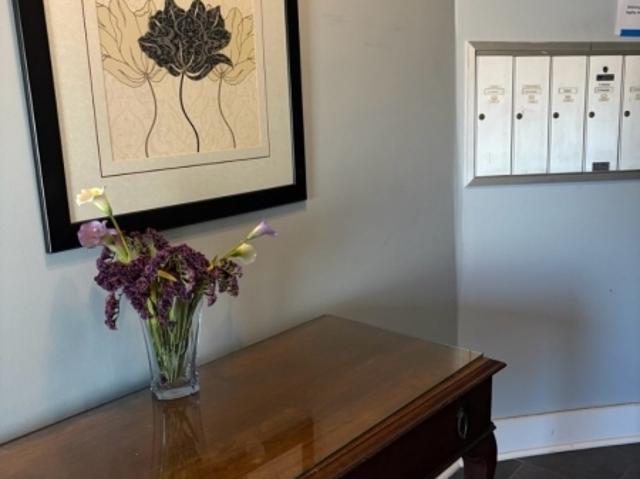 124 Spring St # 1