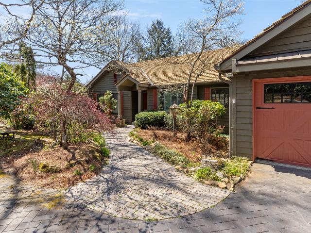 124 Spruce Lane