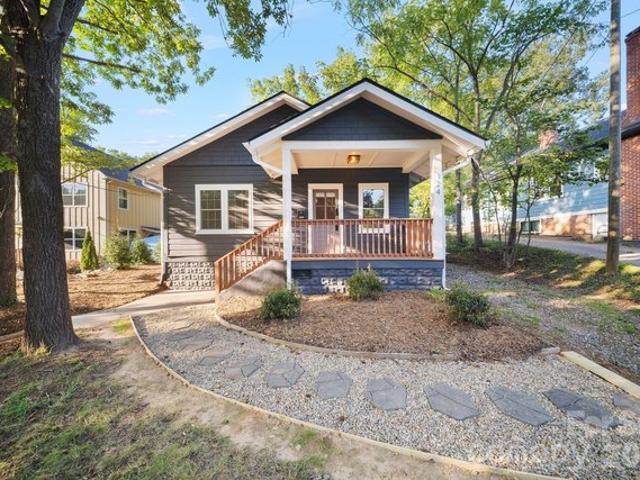 124 State St, Asheville, NC 28806