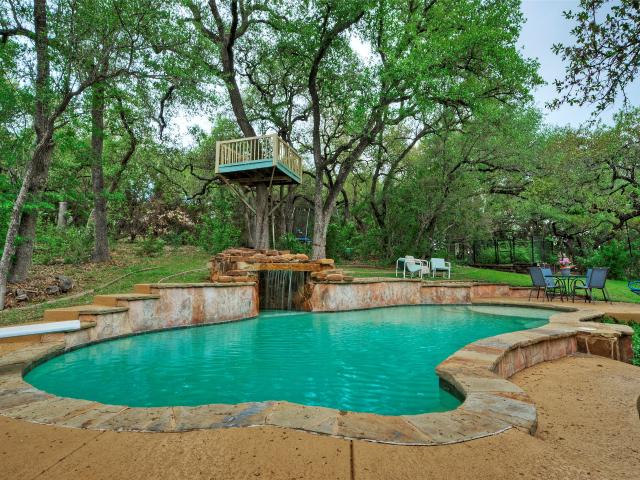 124 Summer Oak Ct, Georgetown, TX 78628 | MLS #9647 | Compass