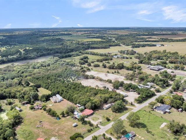 124 Summerall Ln, Red Oak, TX 75154 | MLS #21146 | Compass