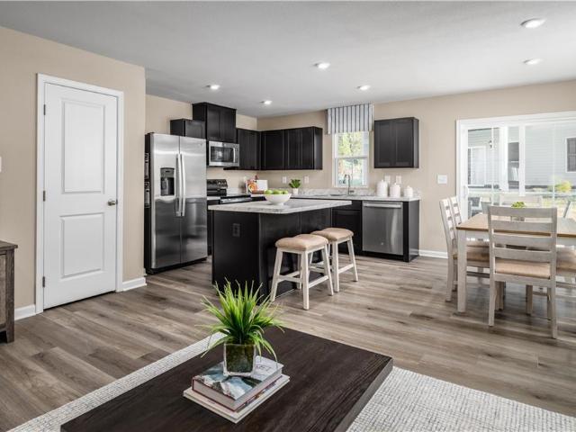 124 Summit View LN