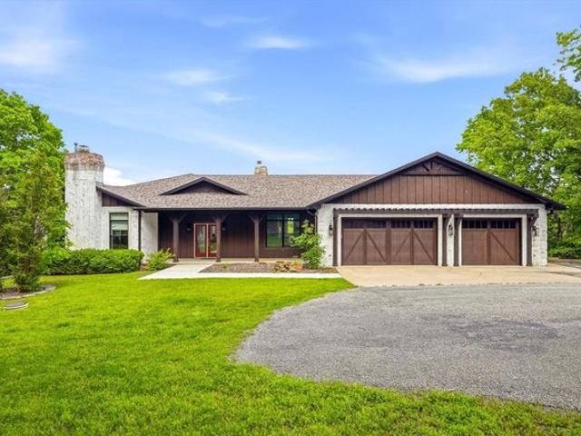 124 Sunrise Cove Ln, Lampe, MO 65681