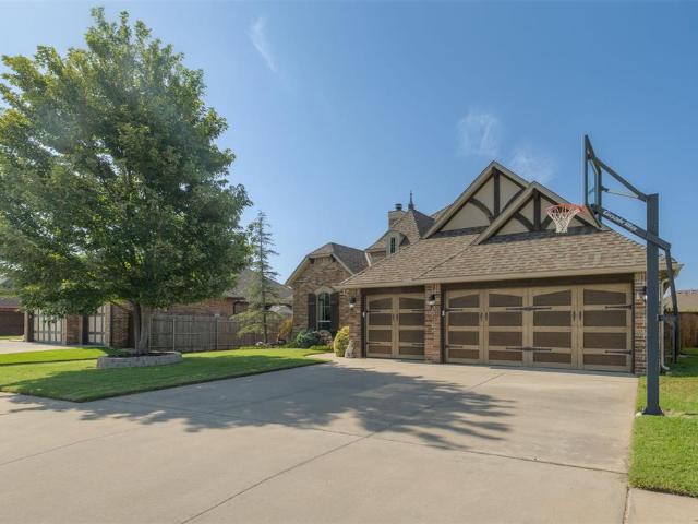 124 SW 174th Street