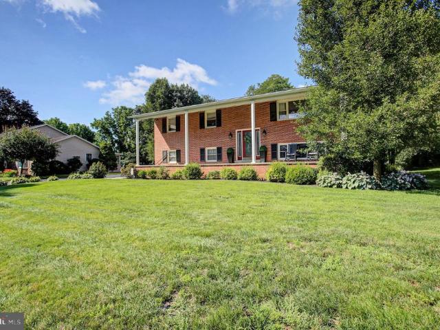 124 Park Place W