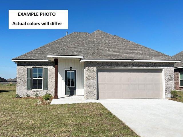 124 Pierce Ln, Maurice, LA 70555