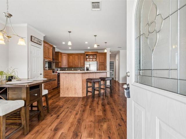 124 Pindo Palm St W, Largo, FL 33770 | MLS #TB8524