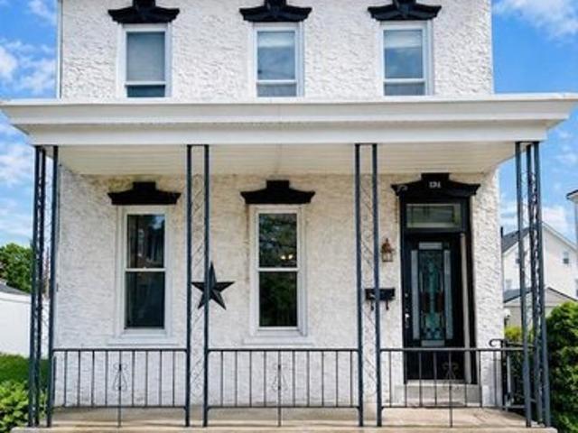 124 W 4th St, East Greenville, PA 18041