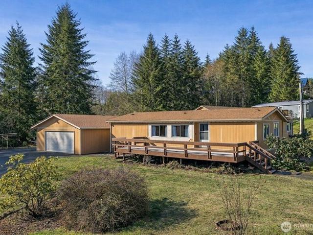124 W Blakley Dr, Elma, WA 98541