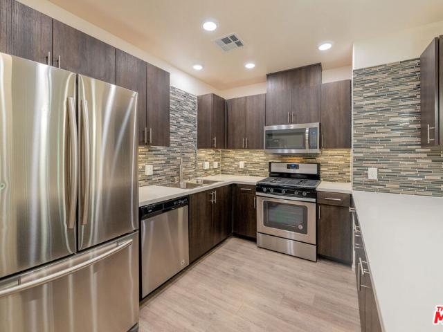 124 W Colorado 105