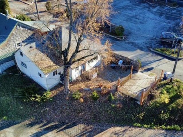 124 W Idaho Ave, Kellogg, ID 83837