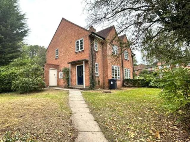 124 Woodlands Park Road, Turves Green, B30 1RX, United Kingdom | 3 bed duplex for rent #125699174 | Rentberry