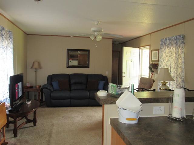 124 Woodlawn Dr