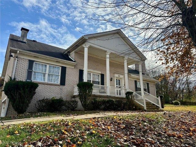 124 Wares Dr, Weirton, WV 26062