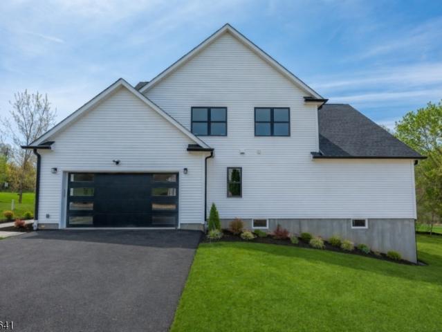 124 Wheatsworth Rd
