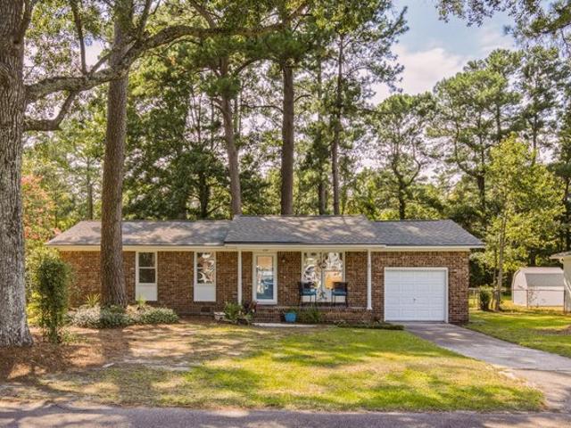 124 White Blvd, Summerville, SC 29483