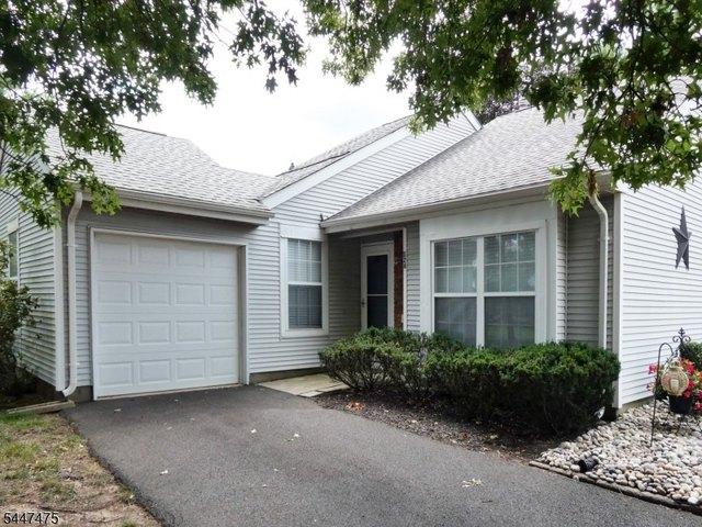 124 Winchester Way, Franklin Twp, NJ 08873