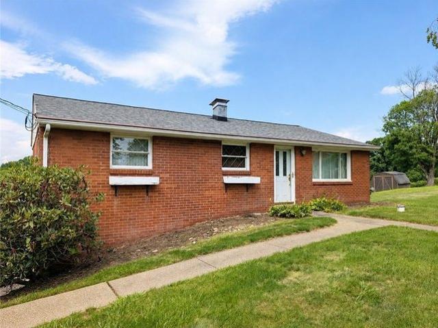 124 Tanglewood Dr, Valencia, PA 16059