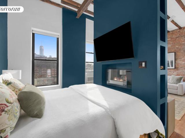 124 thompson street 26