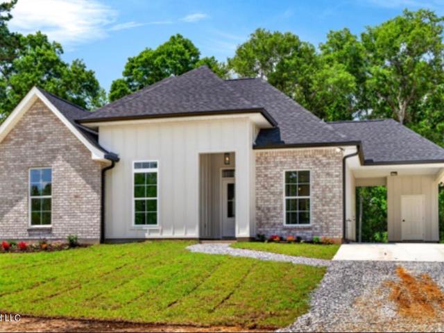 124 Tripp Lane